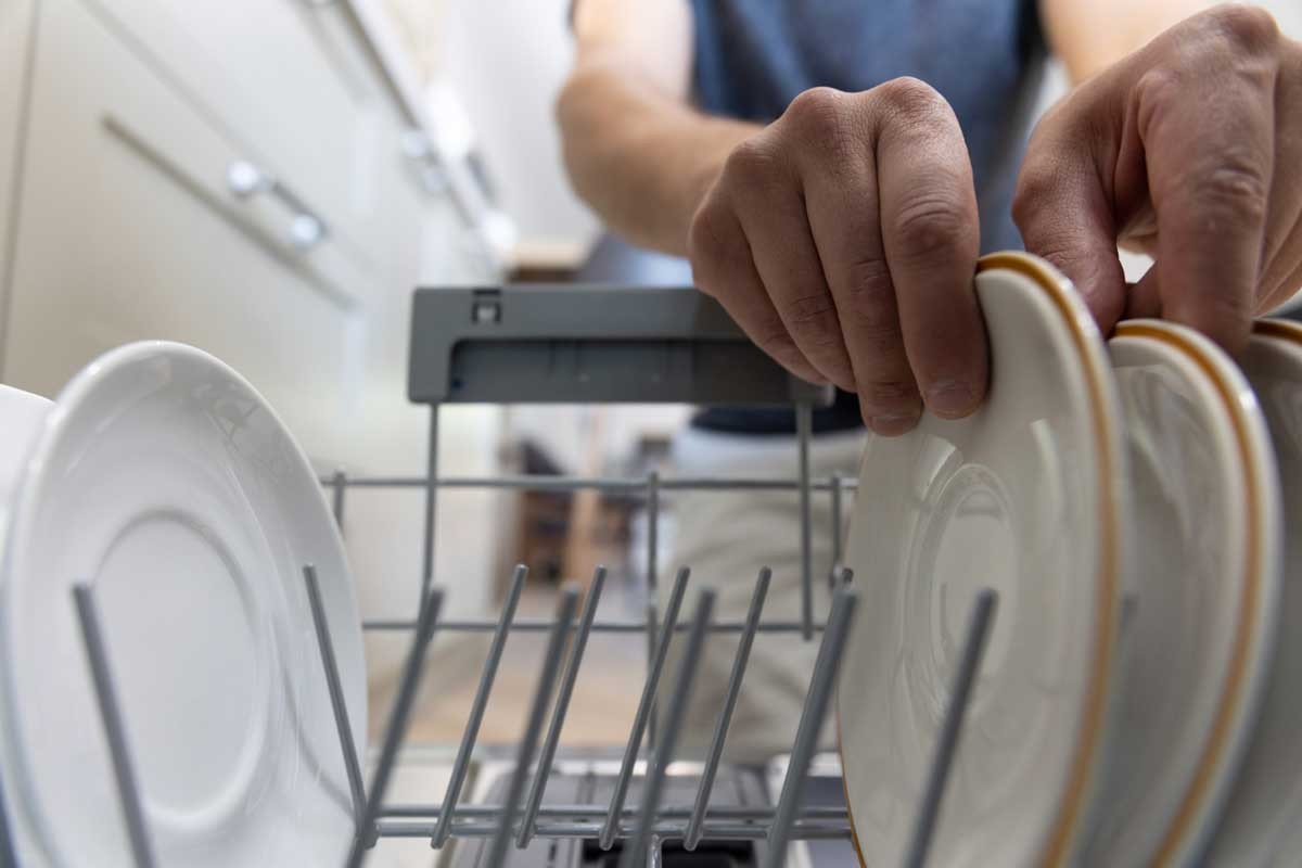 Why Your Dishwasher Is Clogged | Holman Plumbing